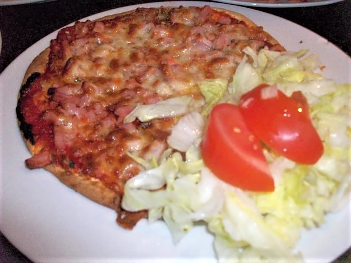 Nem frokost pizza - Opskrift på Nem frokost pizza