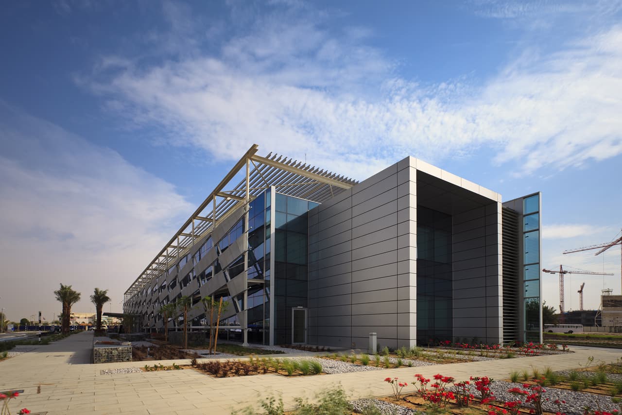 Al Mafraq Dialysis Center | ProTenders