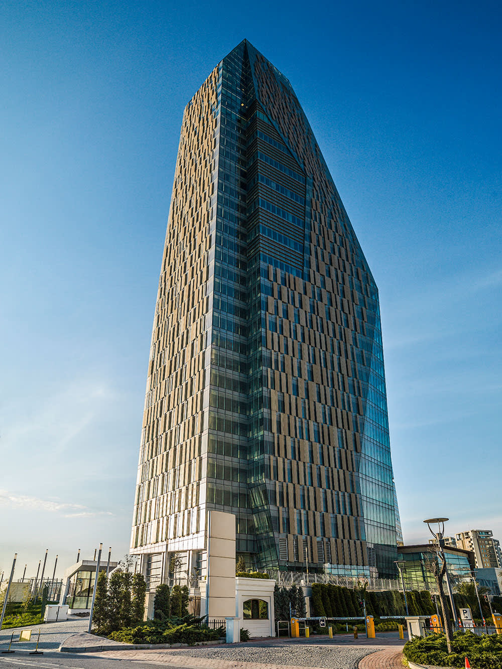 Renaissance Tower | ProTenders
