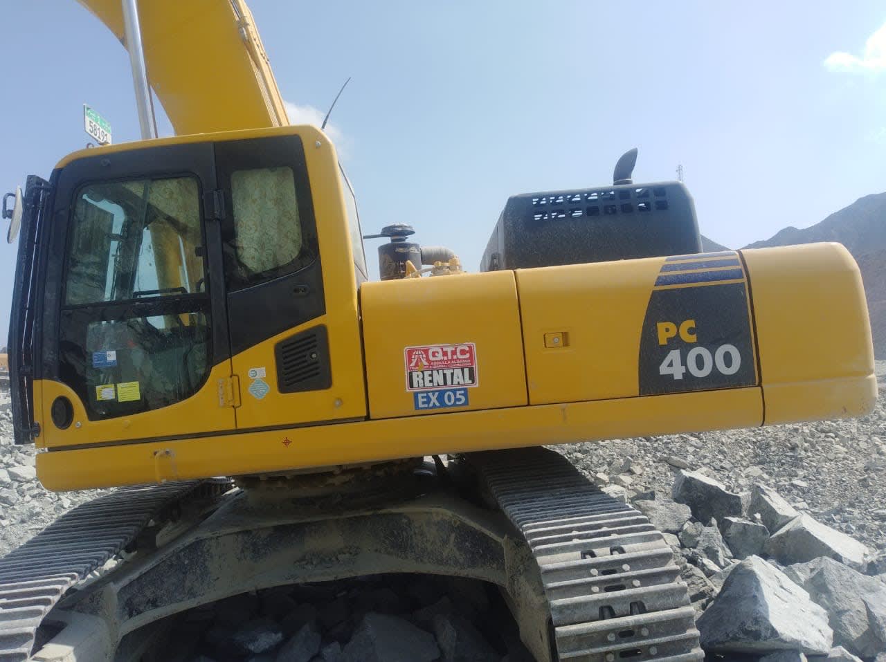 Hydraulic Excavator PC400-8 | ProTenders
