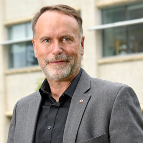 Professor Gordon J. G. Asmundson | ASK | Psychwire