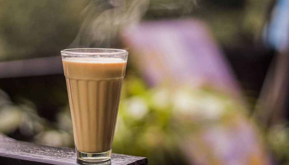 7 Best Sadak Chhap Chai Corners For Every Desi Chai Lover in Dilli