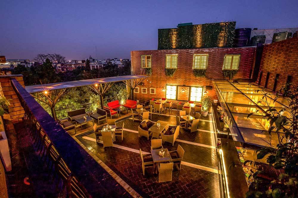 Come Party At This Spectacular Terrace Cafe Bang In The Middle Of ...