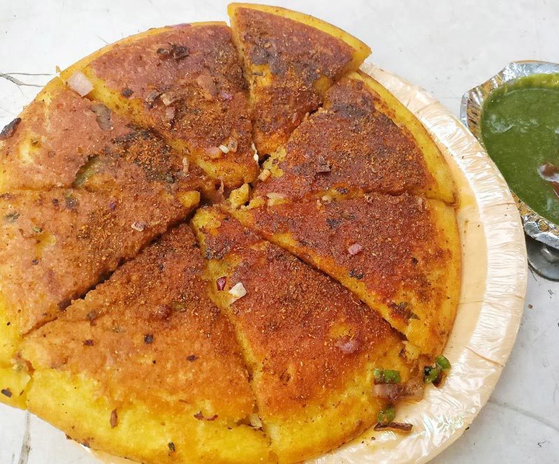 Devour These 8 Insanely Cheap & Yummilicious Pizzas Starting @ 50 Bucks ...