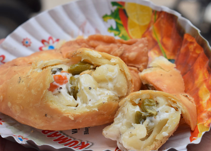 Pizza, Chocolate & Even Paan Samosa: 9 Most Quirky Samosas & Where To ...