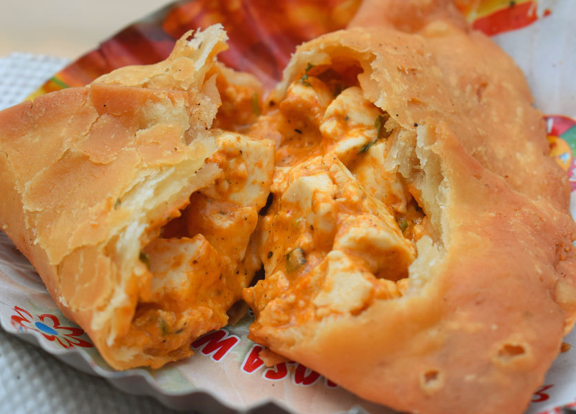 Pizza, Pasta & Chowmein: Have You Tried These 6 Quirky Samosas @ Kumar ...