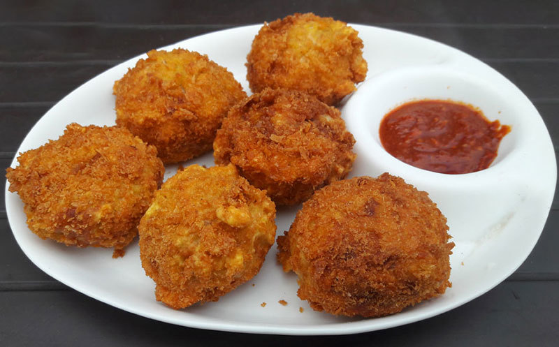 9 Best Momos Places In West Delhi Serving Kurkure Momos & More That You ...