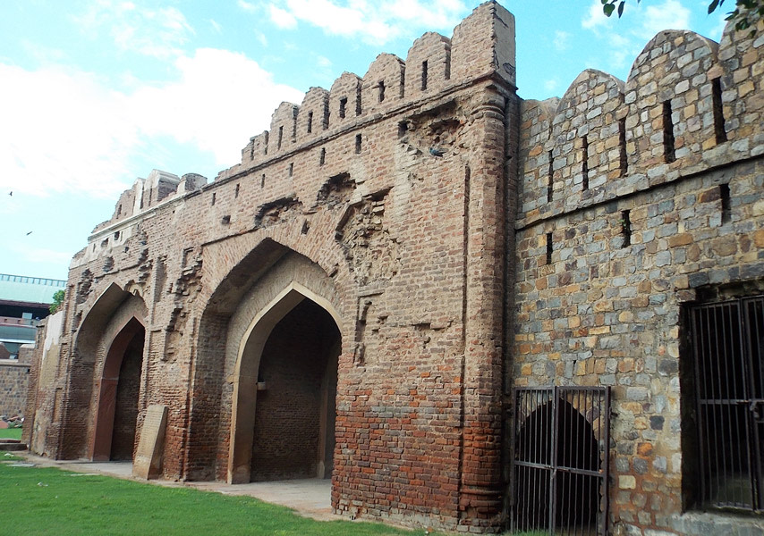 A Gate Once Used By Shah Jahan To Reach Kashmir, Kashmiri Gate Is A ...