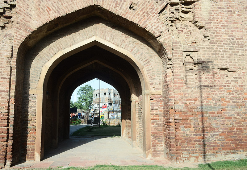 A Gate Once Used By Shah Jahan To Reach Kashmir, Kashmiri Gate Is A ...