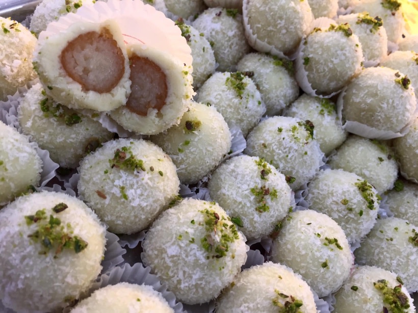 8 Legendary But Forgotten Indian Mithai Houses That Are Way Better Than ...