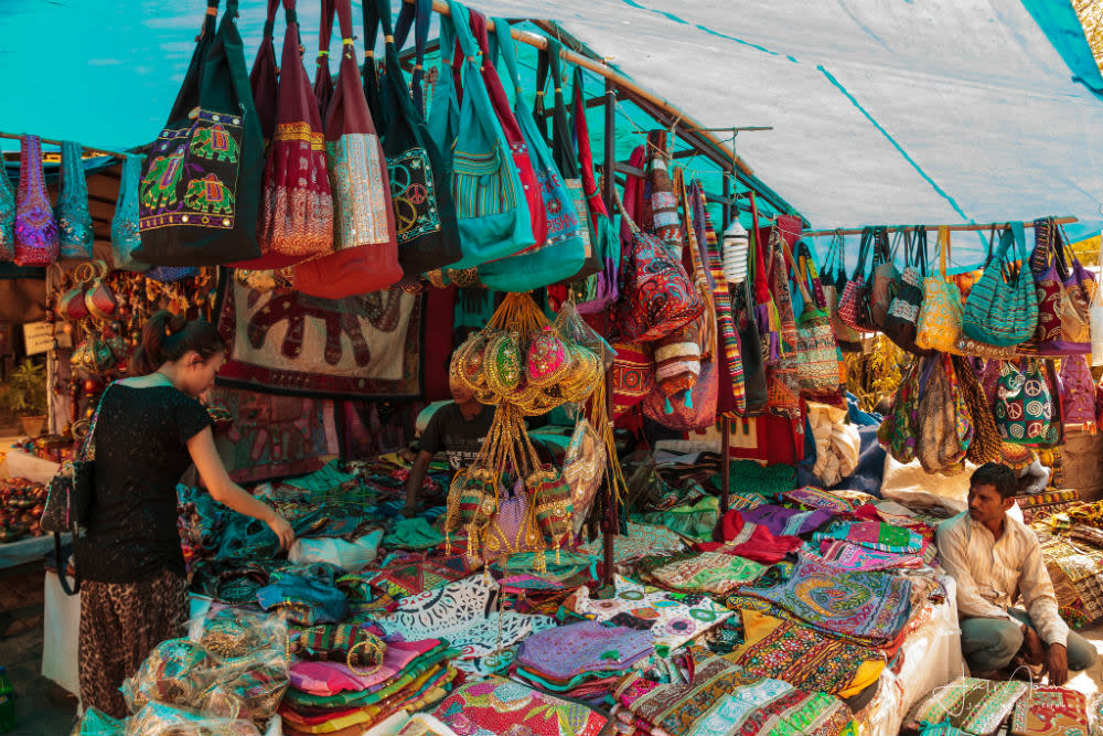 Head To The Legendary Dastkari Mela Ft. 200 Awesome Artisans In Dilli ...