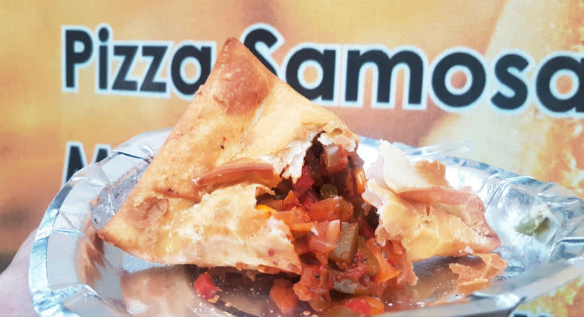 6 Crazy Varieties Of Samosas Starting At Just Rs 25 That We Tried ...