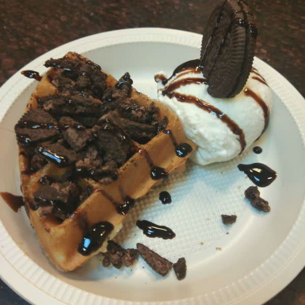 10 Best Places In Delhi Offering Insane Waffle Varieties With As Many ...