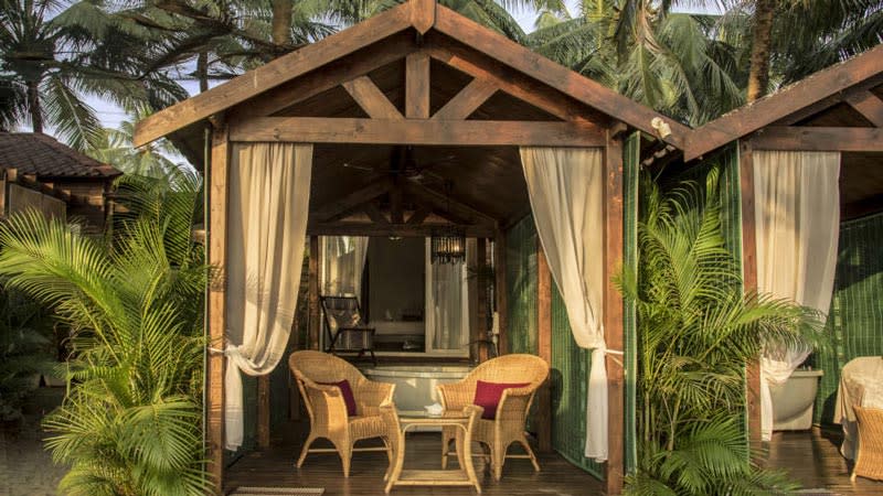 Spend Quality Time With Bae @ This Sea-Facing Resort In Goa With Dreamy ...
