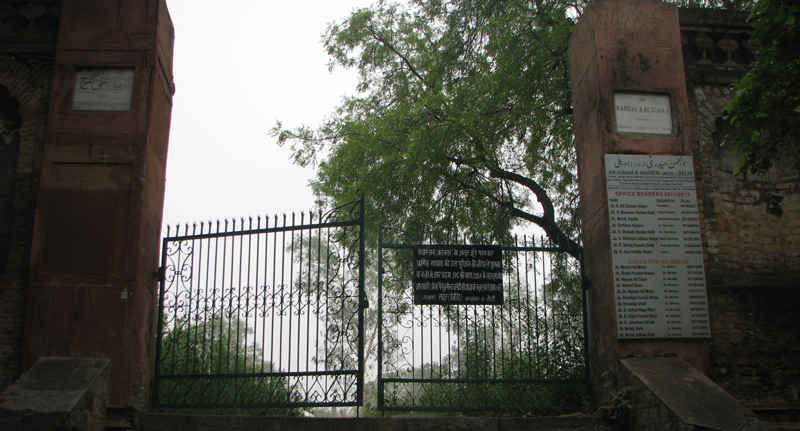 11 Most Haunted Places In Delhi Where You Need To Proceed With Caution