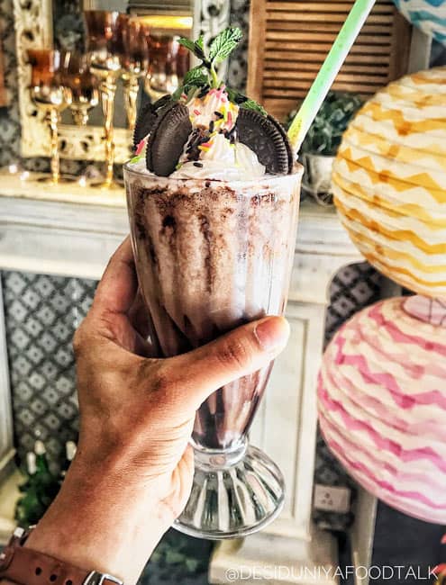 8 Best Cafes In Delhi For A Milkshake Date With BFF | So Delhi