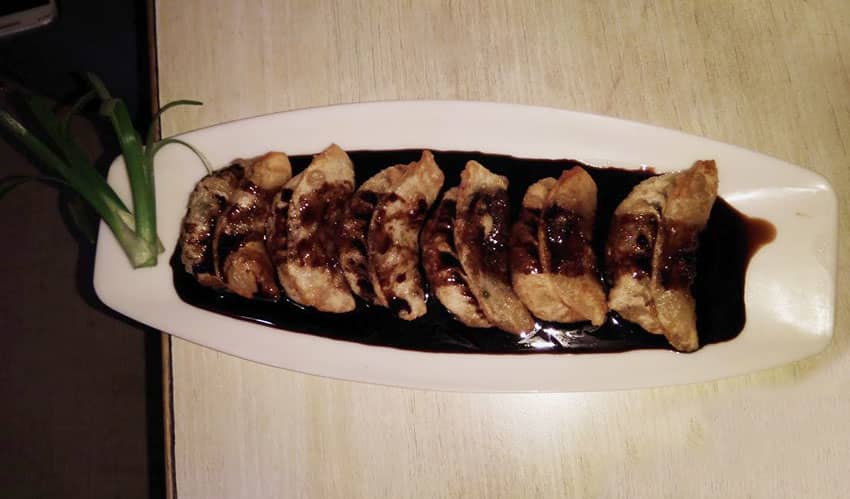 5 Kinds Of Momos We Tried @ Dragon Noodles | So Delhi