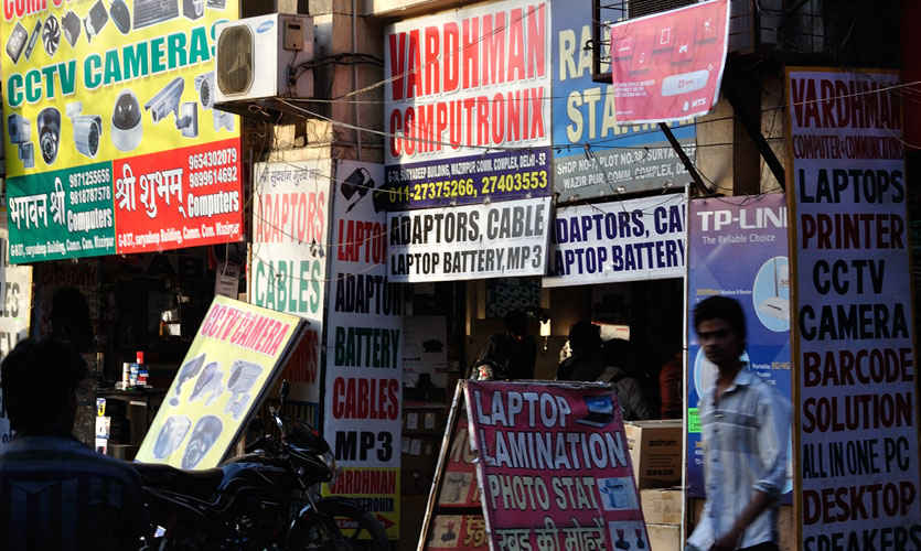 6 Best Electronic Markets In Delhi For Cheap Gadgets So Delhi