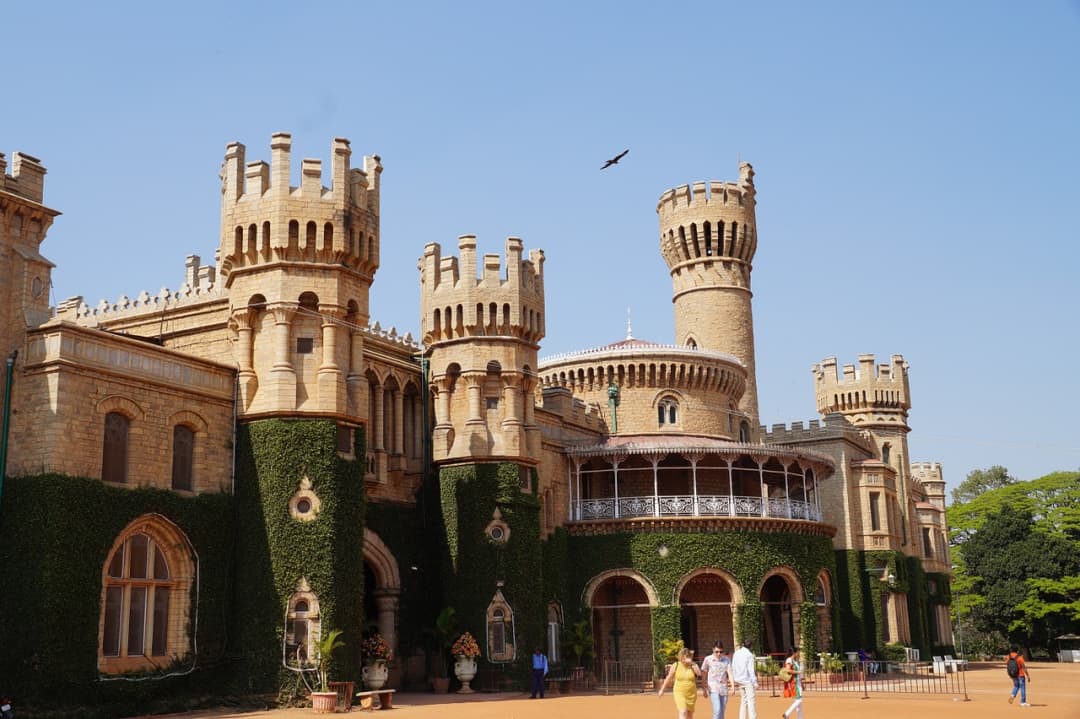 Bangalore - Explore Monuments, Parks & Gardens in Bangalore