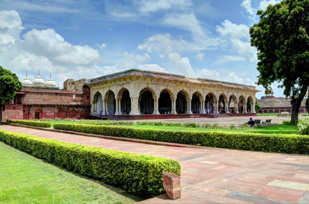 5 Pretty Pictures Of Famous Spots In Agra | So Agra