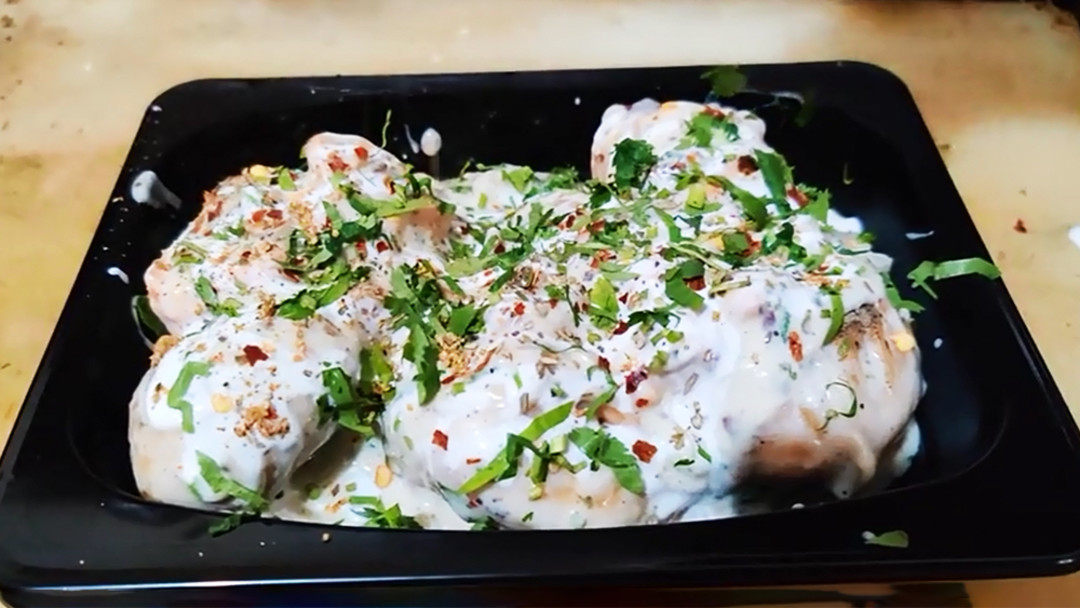 Afghani Momos At Social Foodie Inside, Vikaspuri | So Delhi