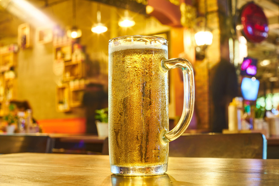 Take On The Bladder Burst Challenge @ Underdoggs | So Delhi