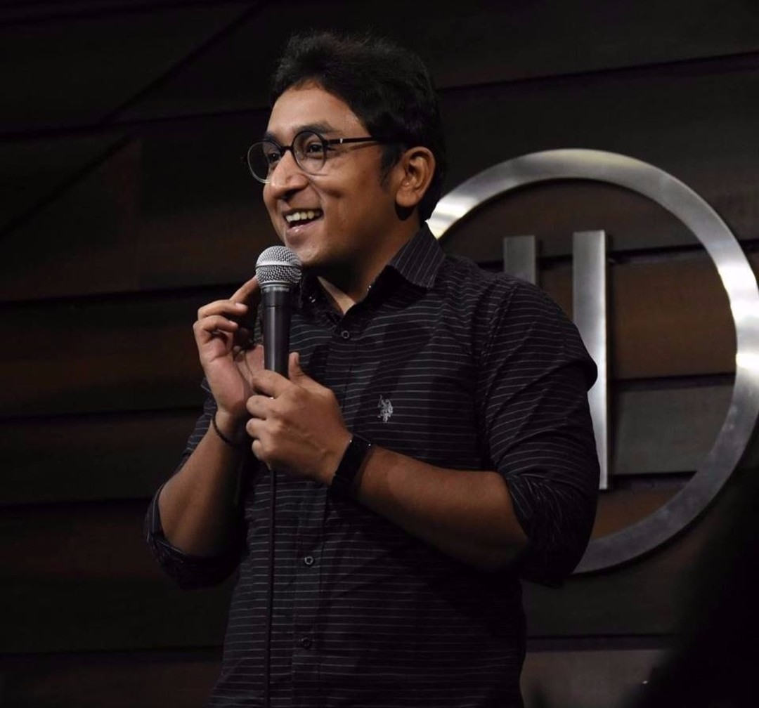 Stand Up Comedy Show By Appurv Gupta @ Akshara Theatre | So Delhi