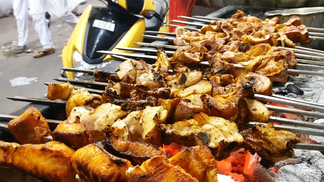 Butter Chicken At Aslam Butter Chicken Near Jama Masjid | So Delhi