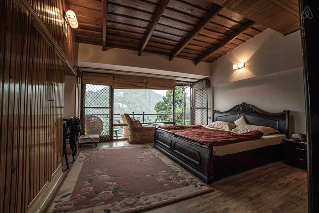 Stay At The Quaint & Romantic Aspen Cottage | So Delhi