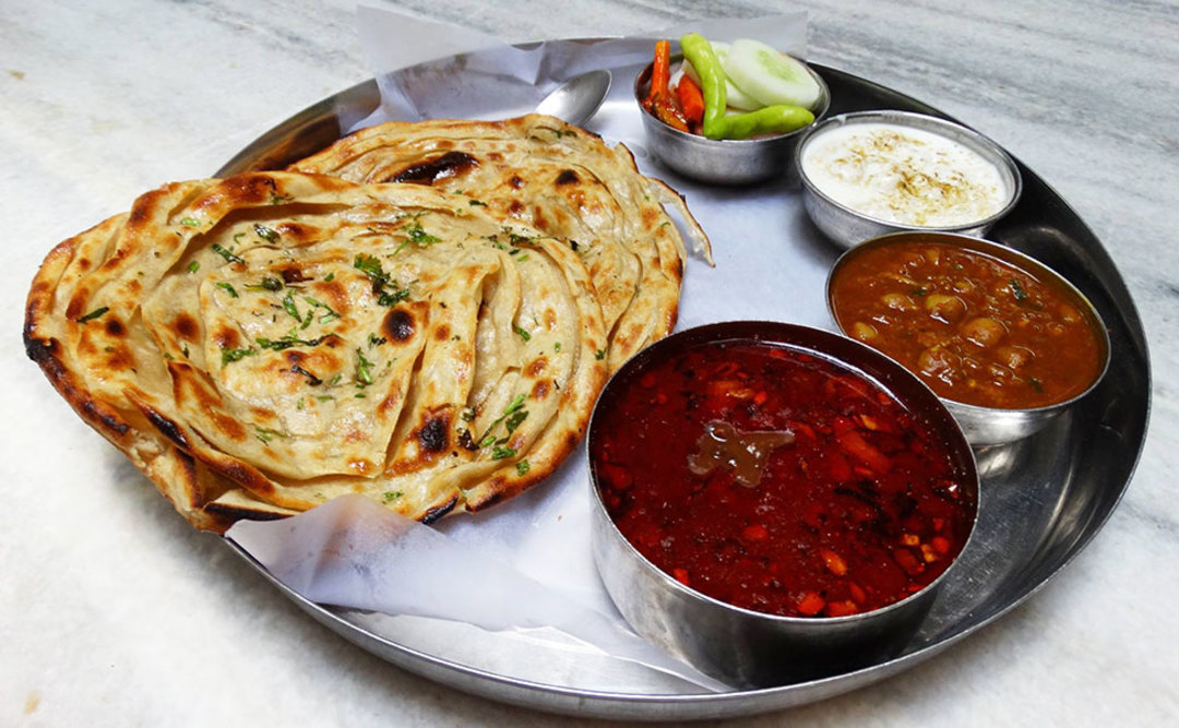 6 Best Places To Eat Kulchas In Amritsar | So Amritsar