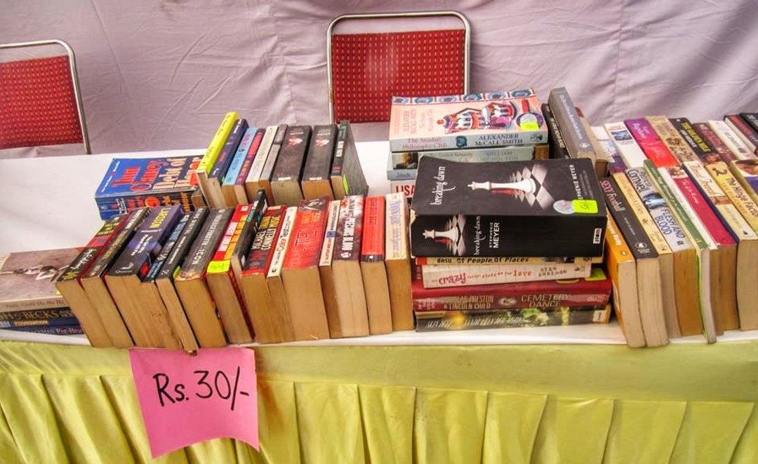 Books @ 30 Bucks, Heels @ Rs 300 & More HERE | So Delhi