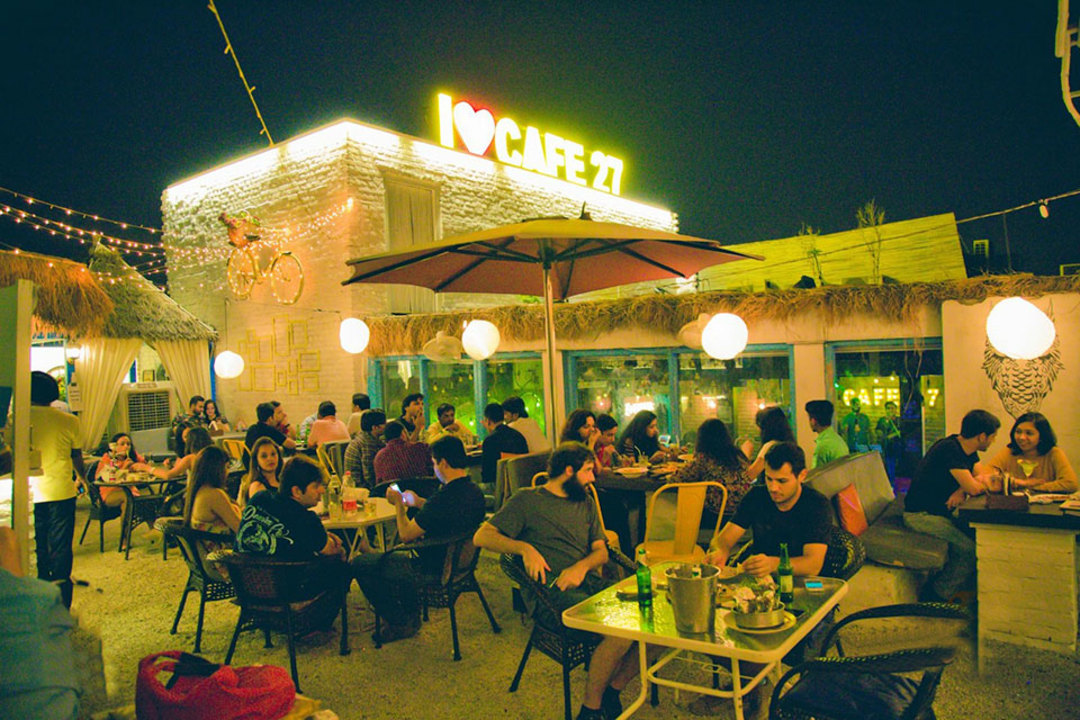 Cafe 27 In Kailash Colony, Delhi - Republic Day Deal | So Delhi