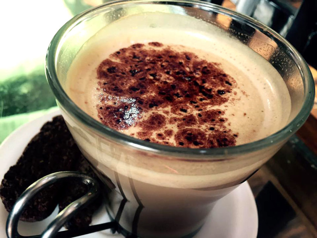 Get Rich Indian Coffee For Rs 50 @ Cafe Wanderlust | So Delhi