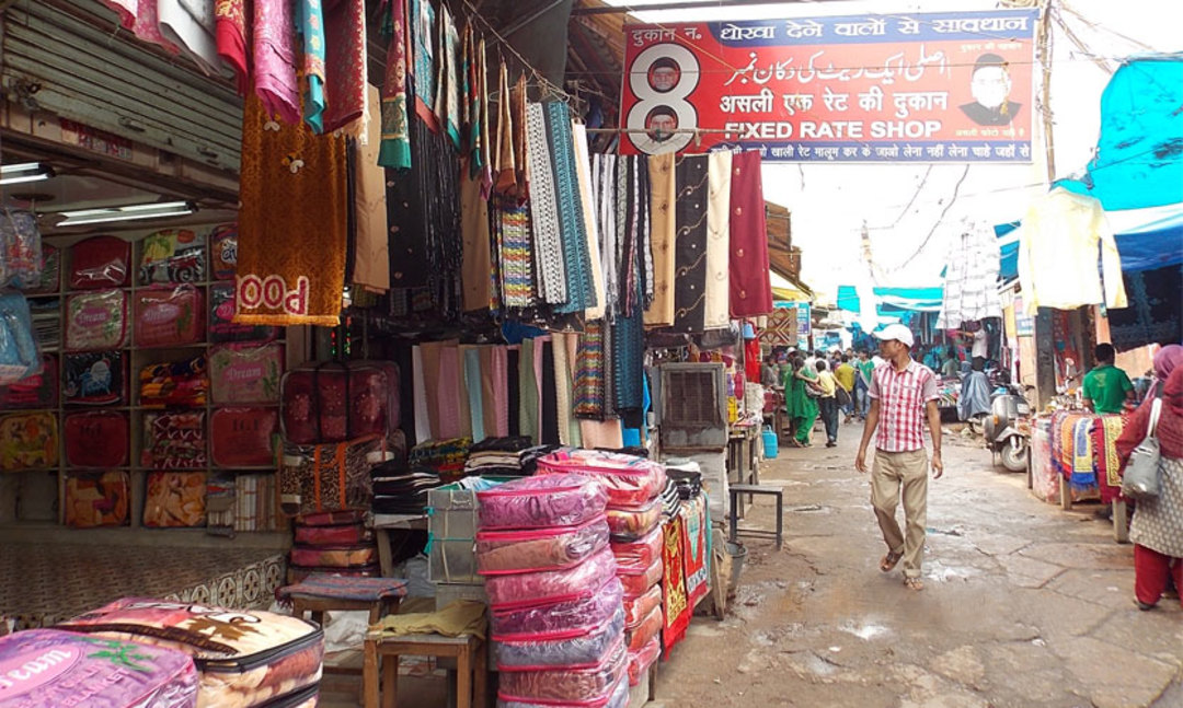Delhi Walks Has Organized an Old Delhi Bazaar Walk | So Delhi