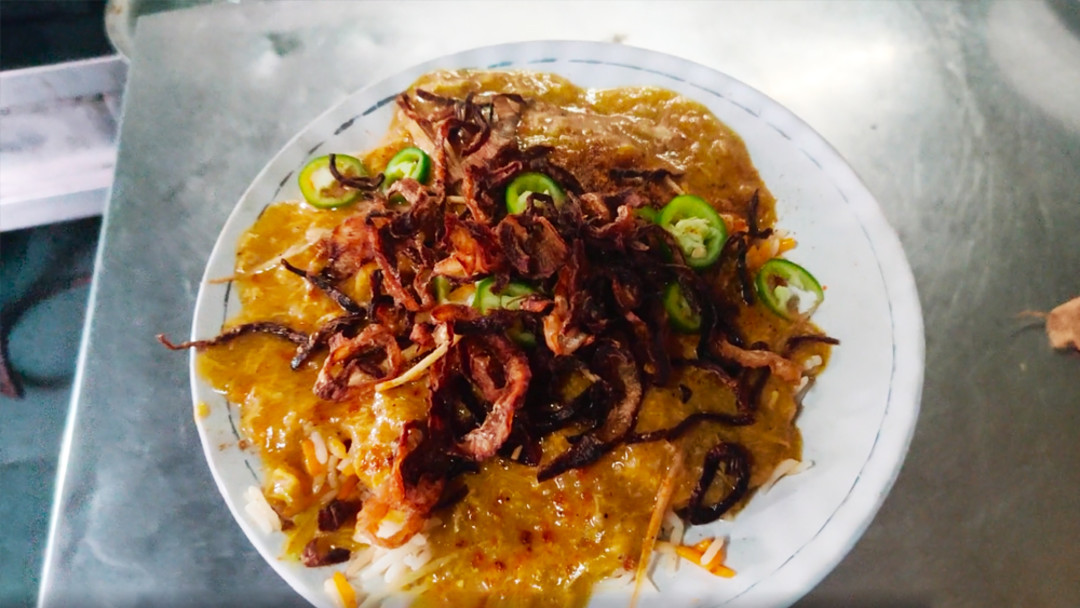 Chicken Haleem Biryani At Purani Dilli Restaurant | So Delhi