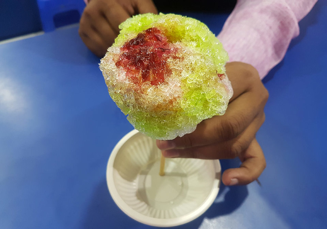 Food Review Of Chuski Da Chaska @ NSP | So Delhi