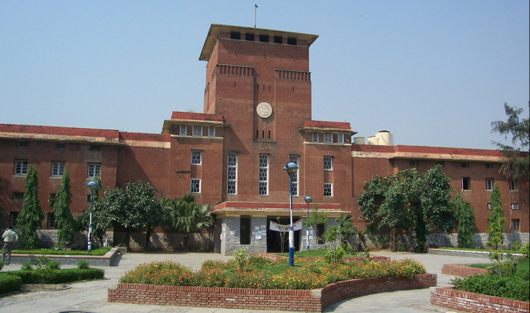 8 Reasons Why DU North Campus Is Cooler Than The South | So Delhi