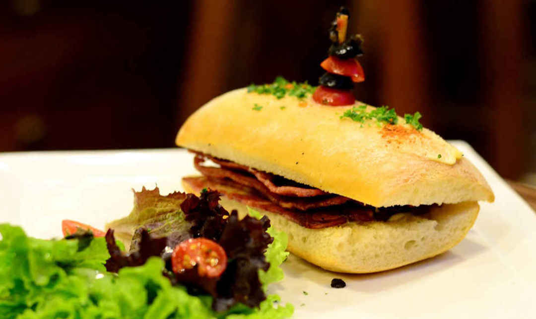 All About Diggin's New Breakfast Menu | So Delhi