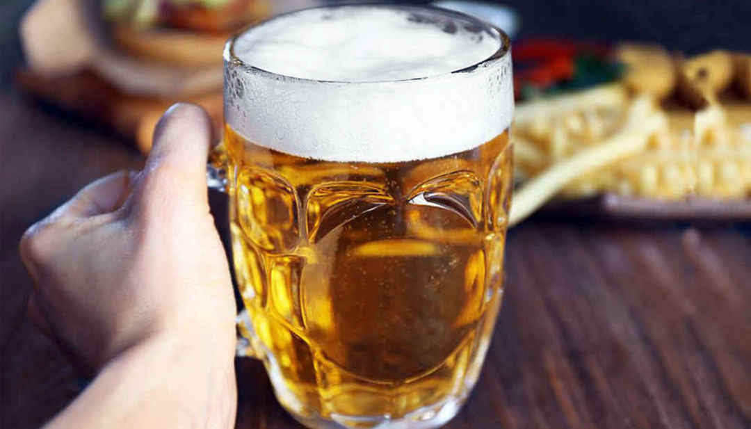 TGIF Is Offering Free Draught Beer On Intl. Beer Day | So Delhi