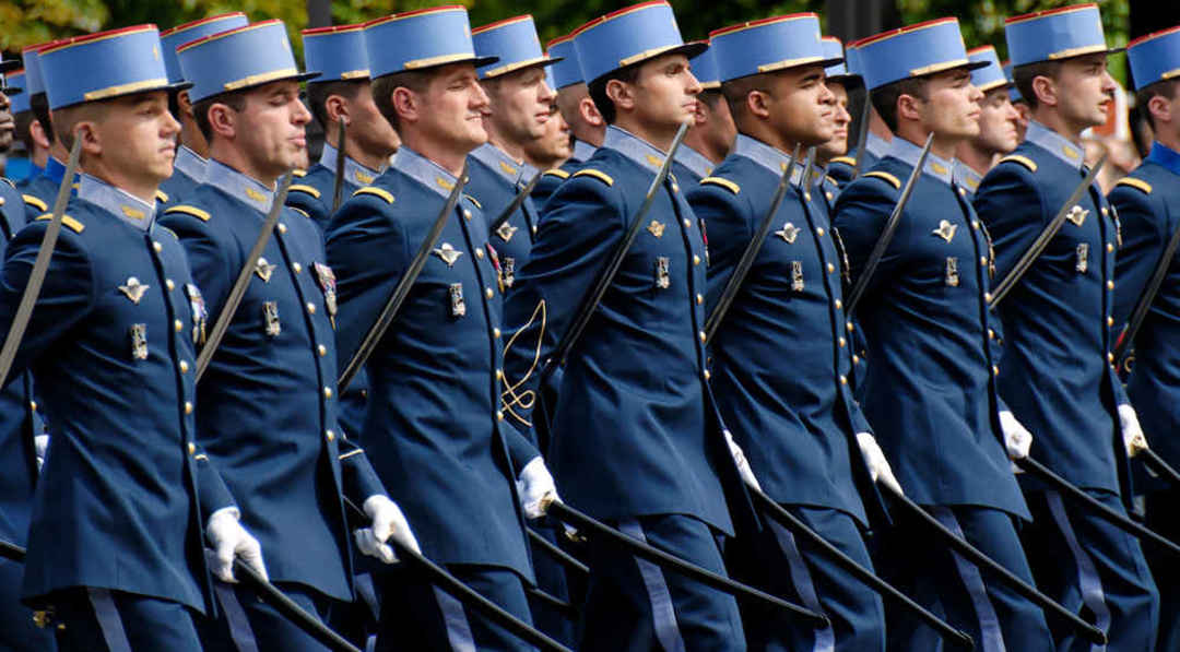 French President Ushers in Republic Day Parade | So Delhi