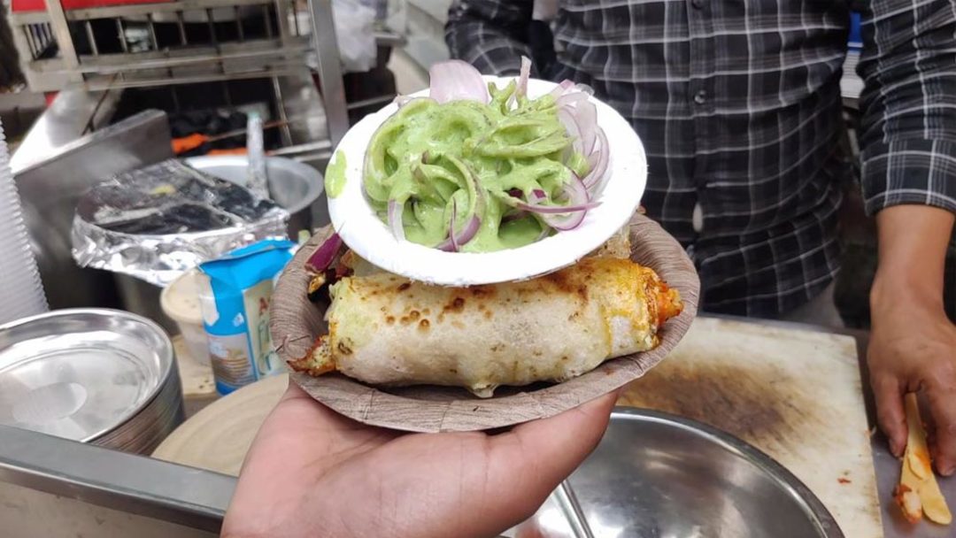 Amritsari Chaap Roll At Gupta Chaat Corner, Punjabi Bagh | So Delhi