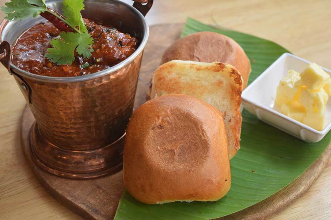 Try The Balti Style Imli Paneer With Pao @ Hunger Station, GGN | So Delhi