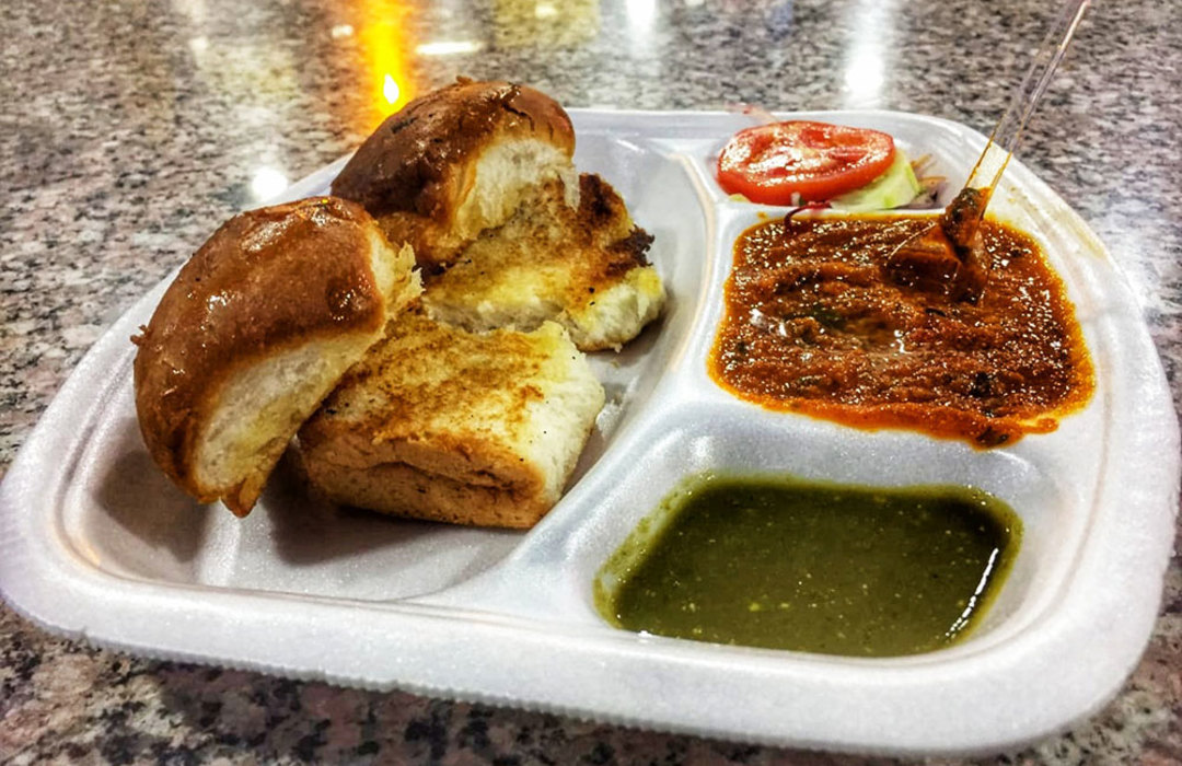 6 Best Places To Eat In IIT Delhi - A List | So Delhi