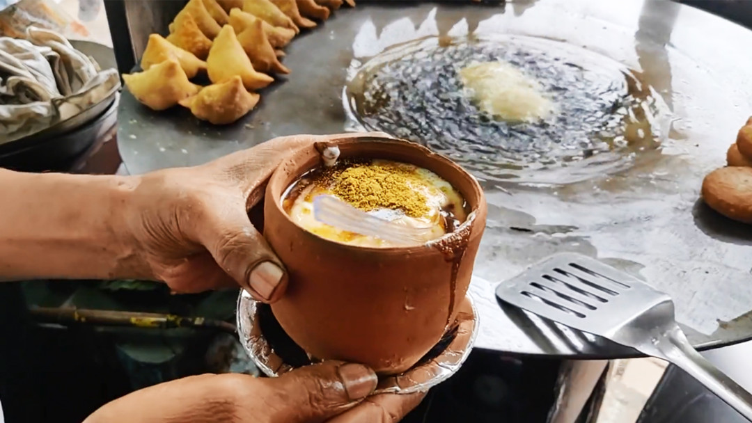 Gole Hatti In Chandni Chowk, Delhi For Kulhad Dahi Bada | So Delhi
