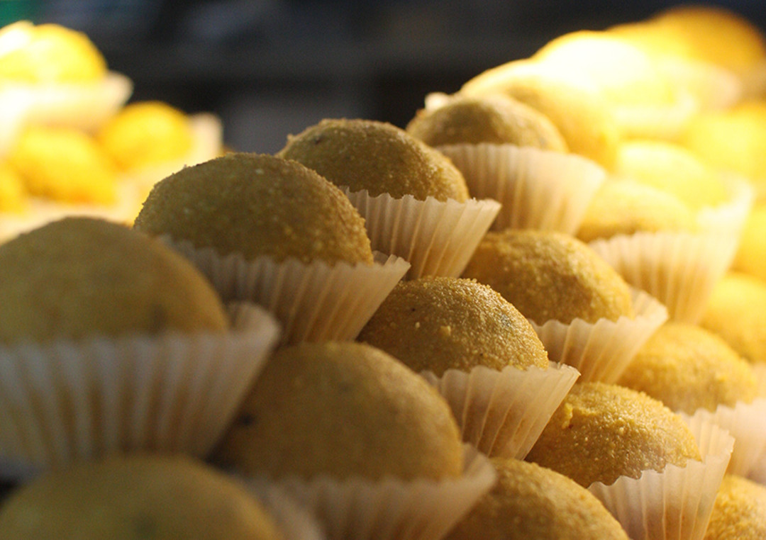 Here's Your Guide To The Best Ladoos In Delhi! | So Delhi