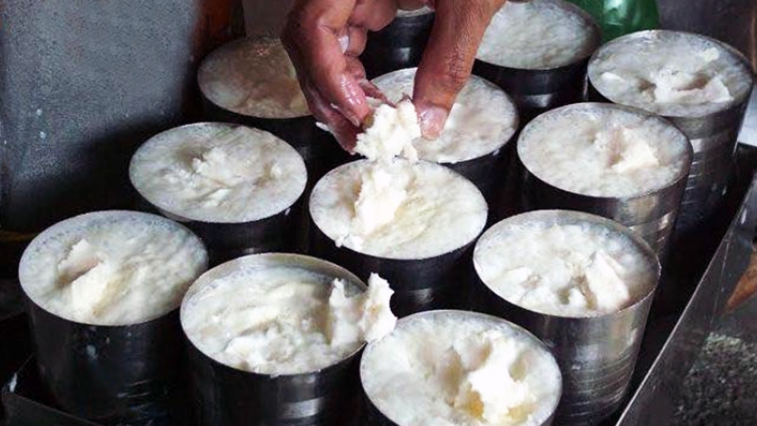 Lassi At Ahuja Milk Bhandar In Amritsar | So Amritsar