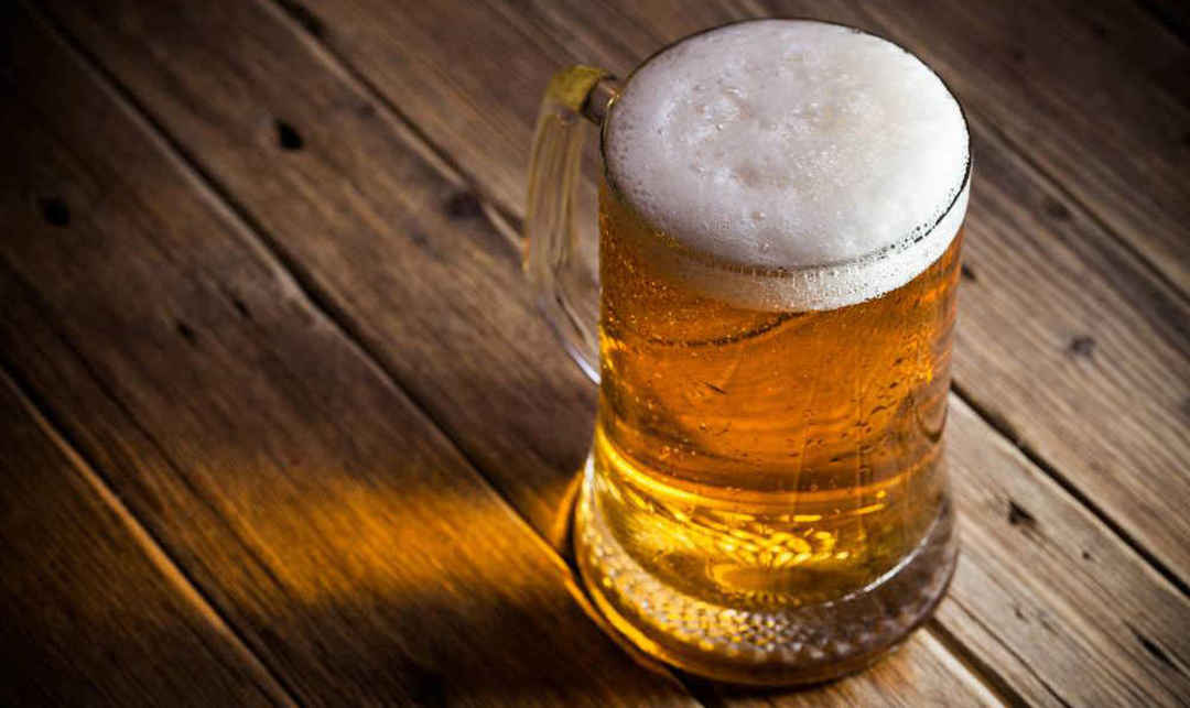 Manhattan Brewery in GGN Turns Into a Bar Exchange | So Delhi