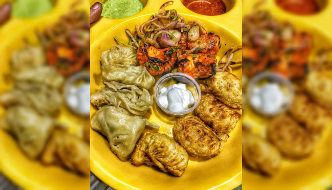 Momo Platter @ Kingdom Of Momos | So Delhi