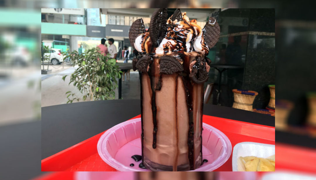 Shake Eat Up Now Open In Hudson Lane | So Delhi