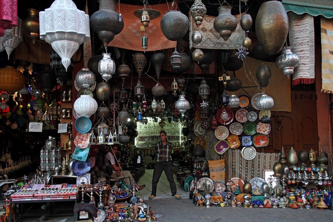 6 Quirky Things To Buy At The Local Flea Market In Kasol | So Kasol
